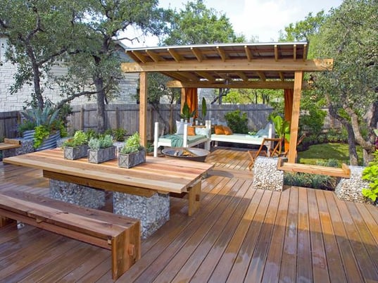 Decking and Outdoor Living Space Ideas